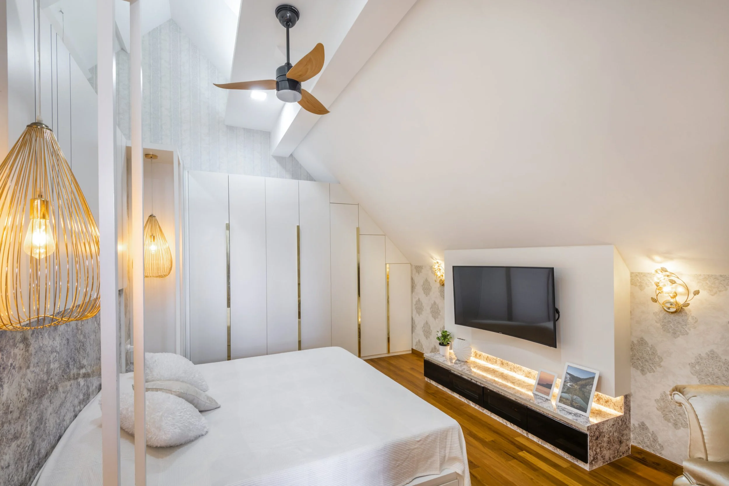 Deconstruct I Find genuinely reliable IDs & contractors I Most reliable ...