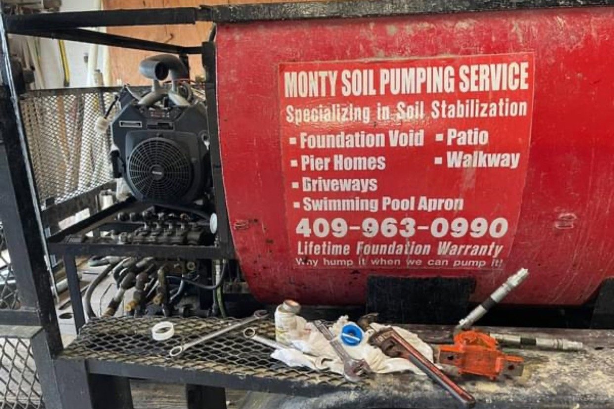 Monty's Soil Pumping Service and General Contractors