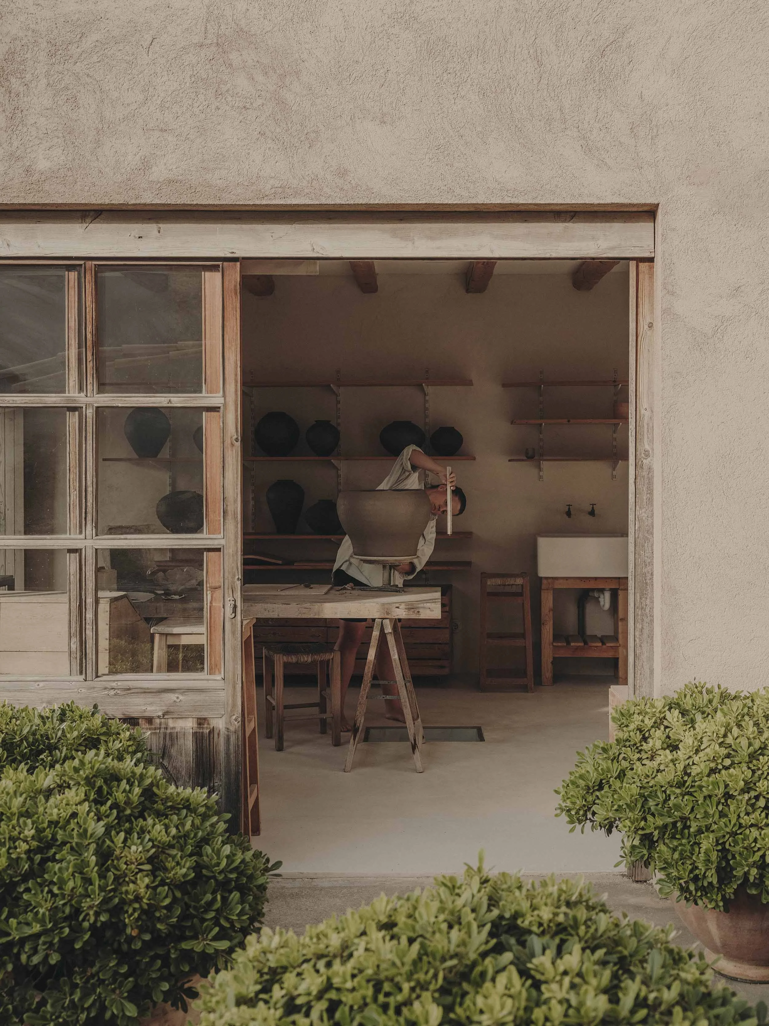 Alana Wilson’s pieces highlight the importance of expression, gesture ...