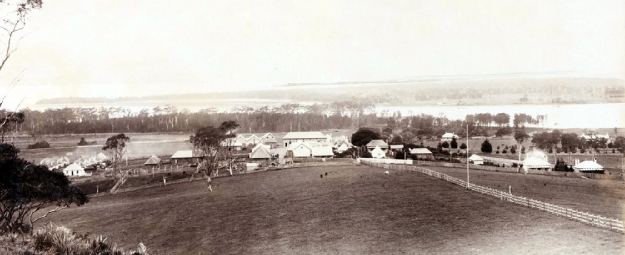 Historical Accommodation — Coolangatta Estate