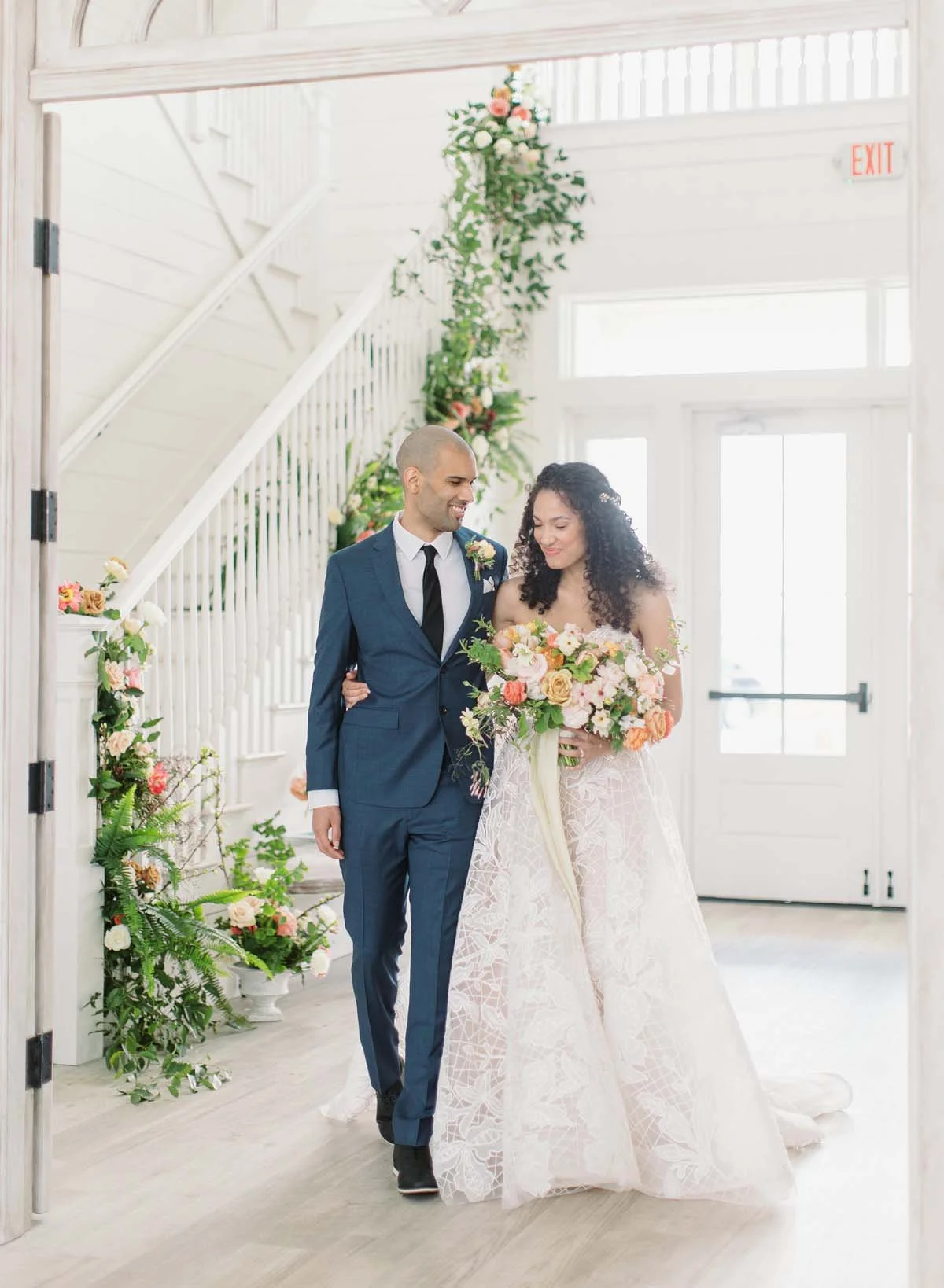 PROVIDENCE VINEYARD WEDDING — Midwestern Bride