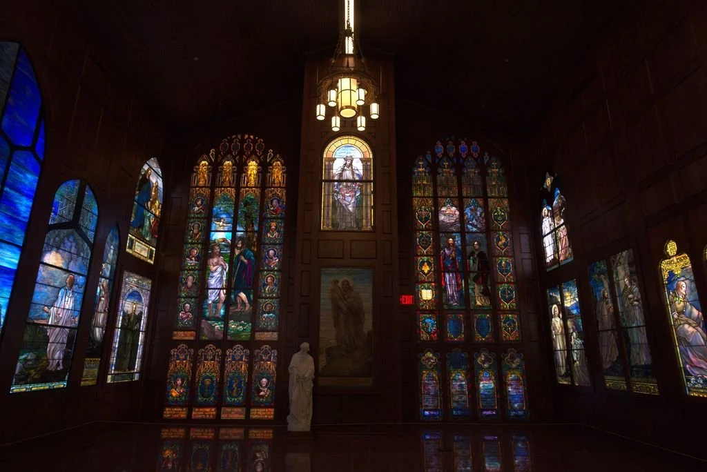 Gelman Stained Glass Museum | Largest Stained Glass Window Collection ...