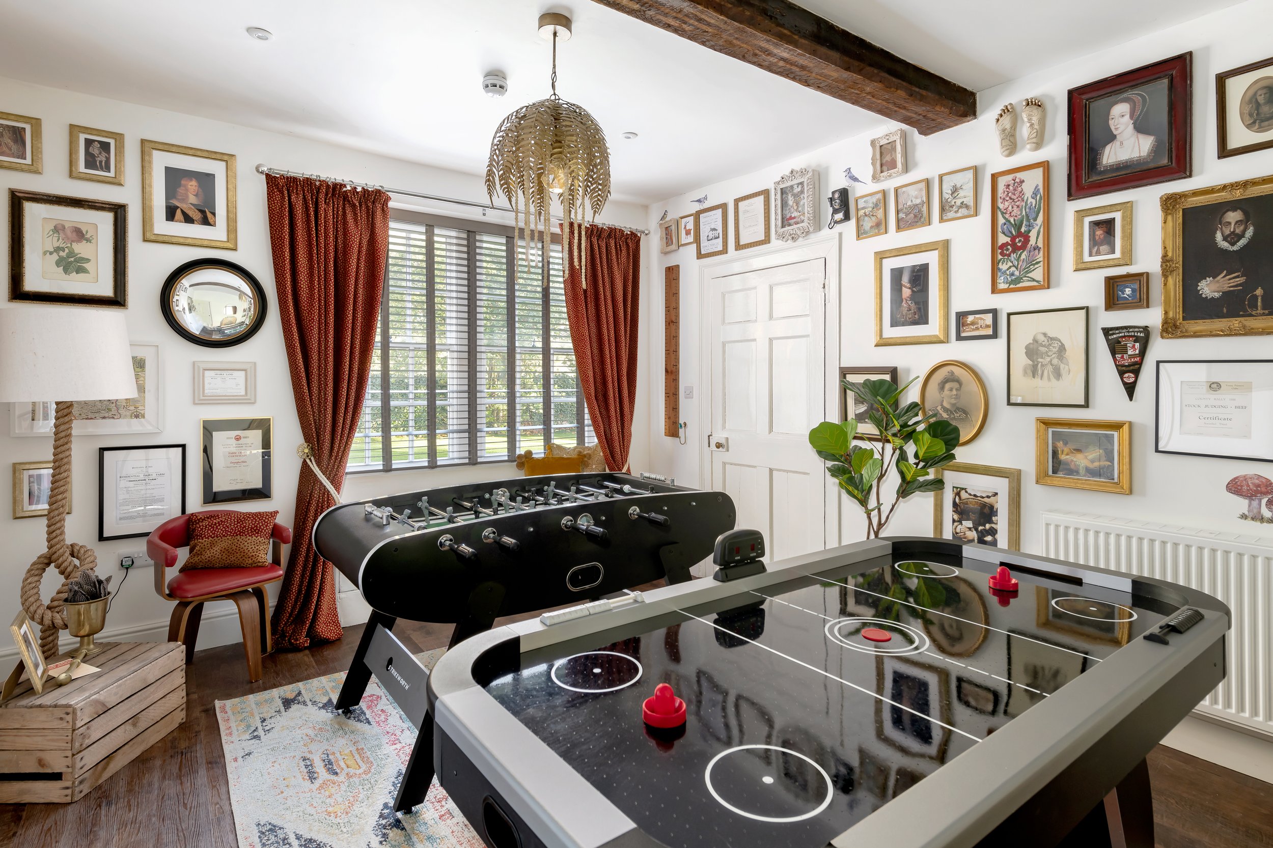 Hesdin Hall - Hesdin Estate: Holiday House for Groups - Sleeps 18 With ...