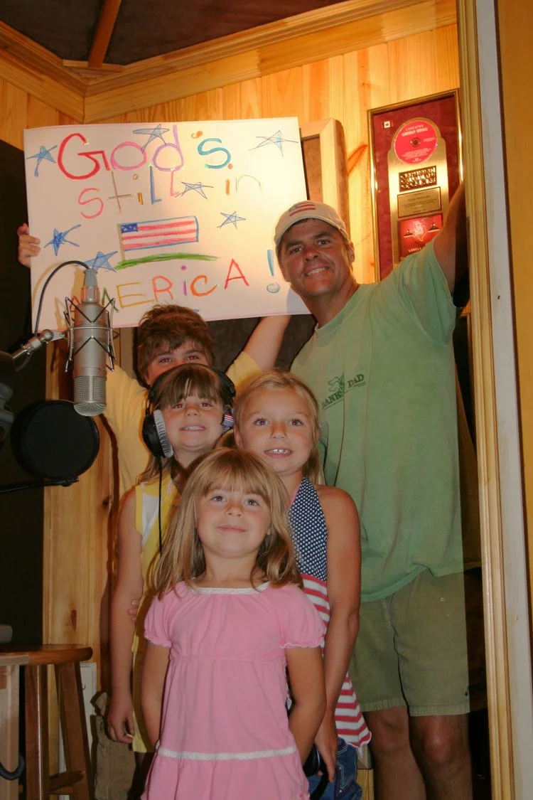 God's Still in America | Lisa Hentrich