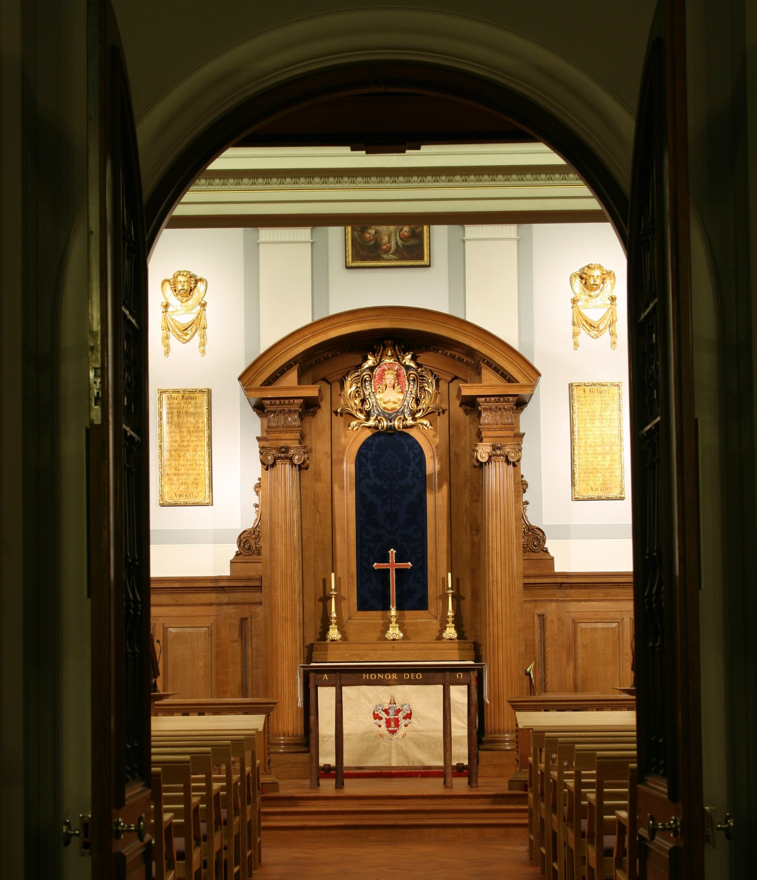 Mercers Hall Ambulatory and Chapel — Sutton Vane Associates