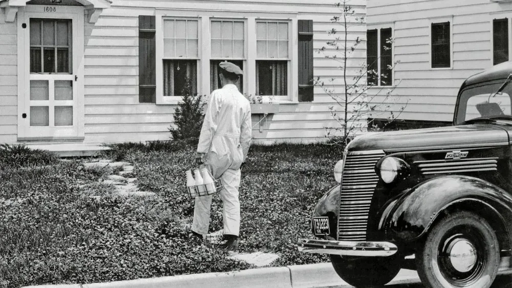 The History of Home Milk Delivery — New York Dairy