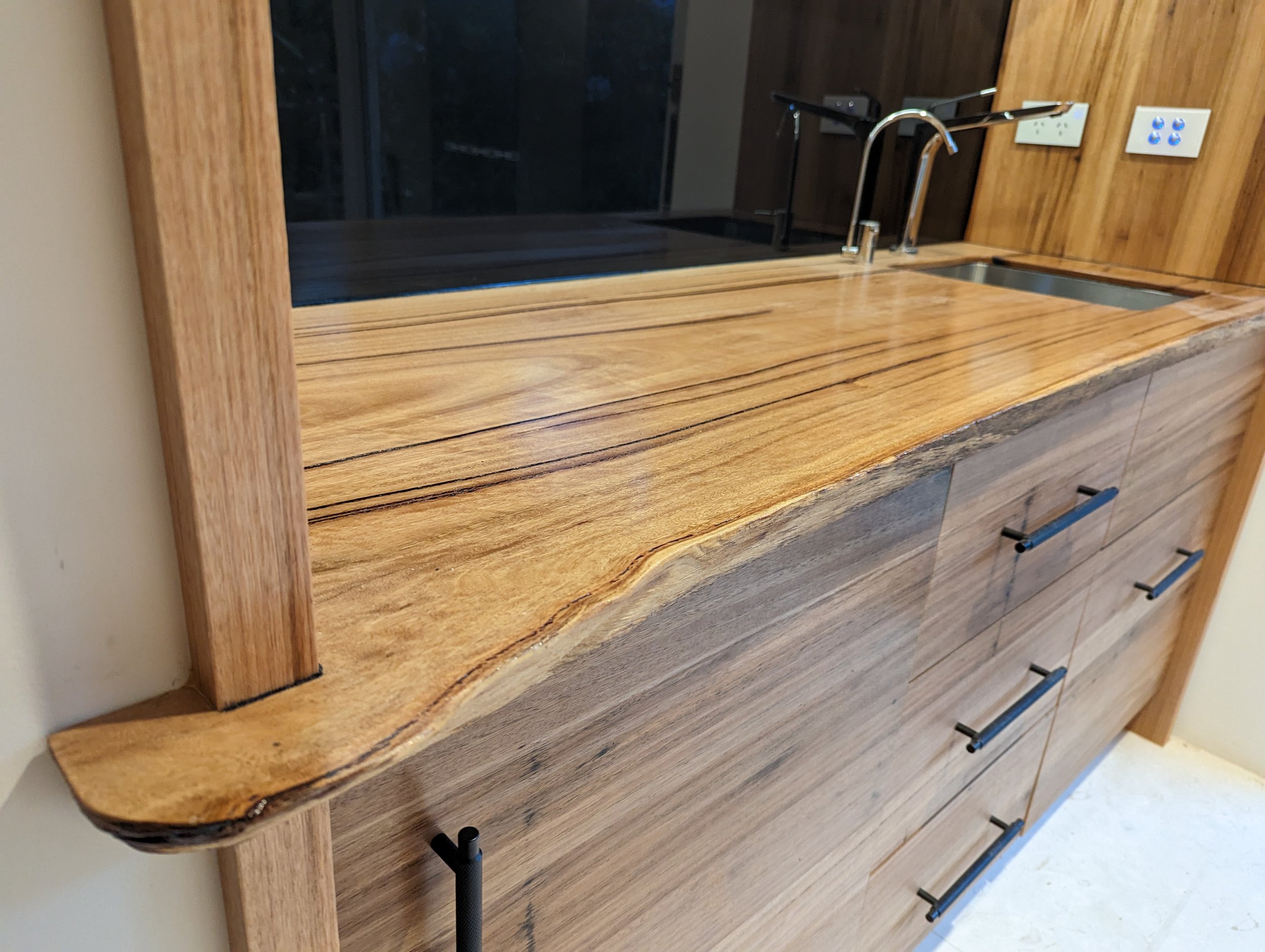 JK CUSTOM CARPENTRY