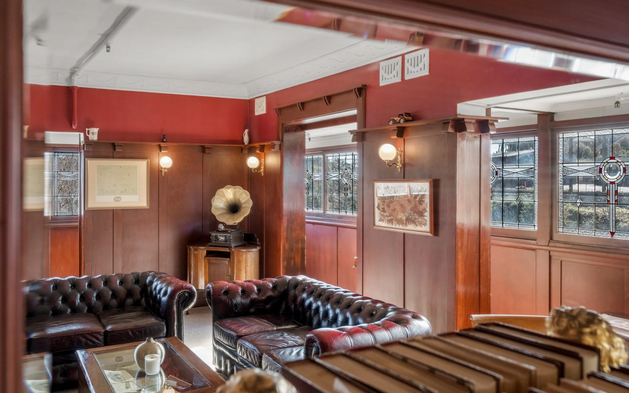 Location — The Metropole