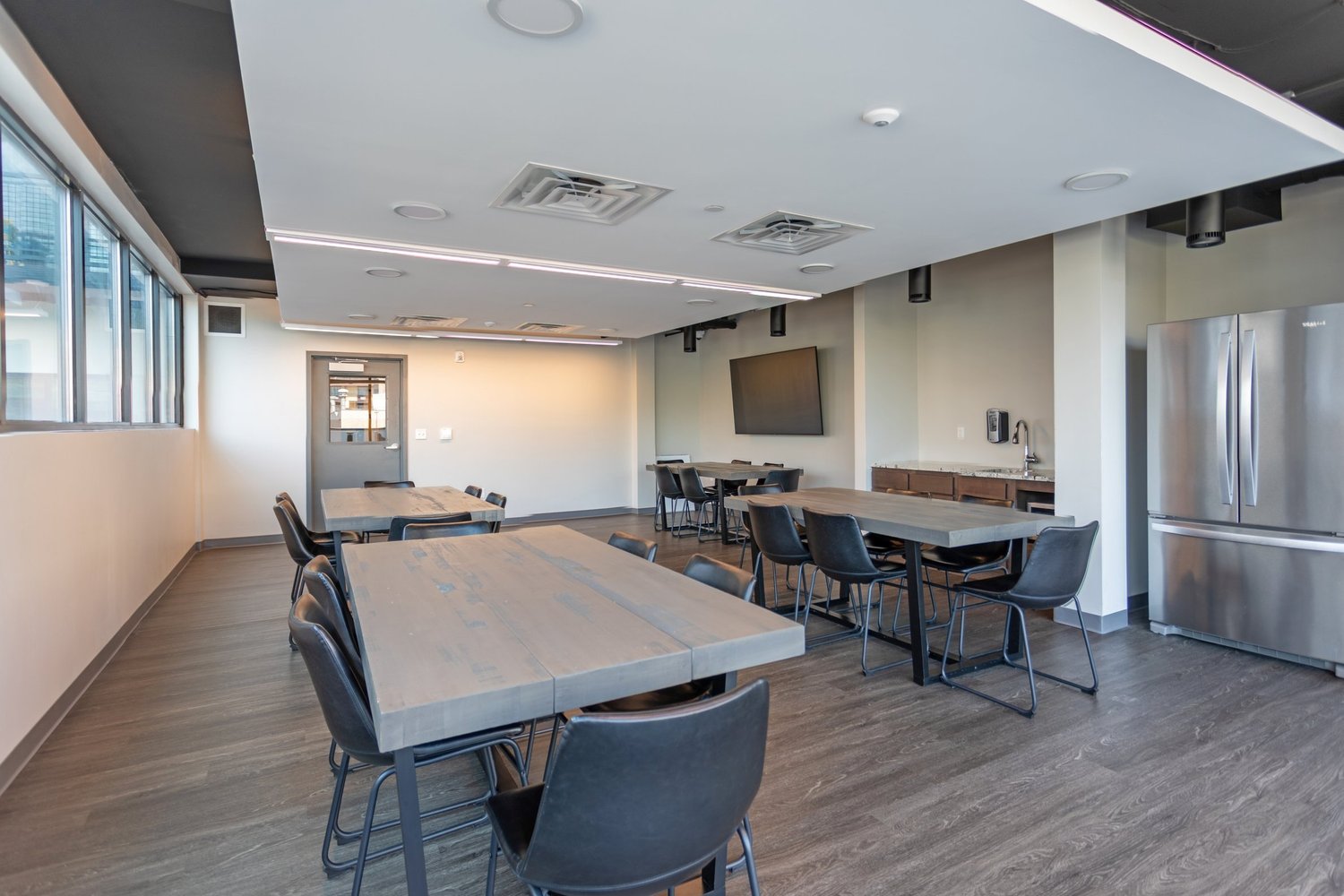 FAQs | Your Questions Answered — Black Swan Living