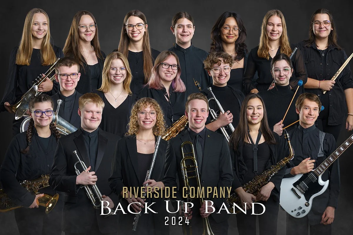 About 1 — Hastings Show Choirs