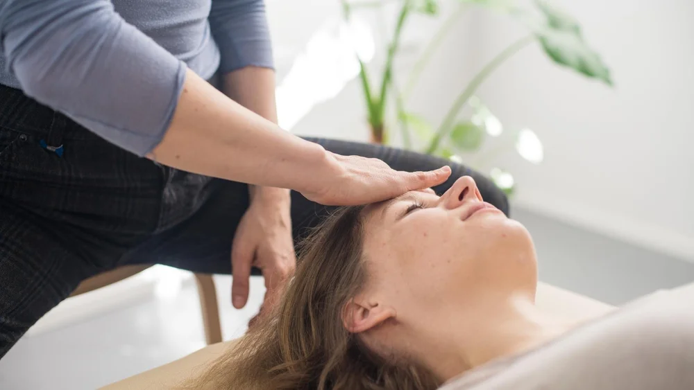 What is Somatic Therapy? How Does it Help with Depression? | The Sassy ...