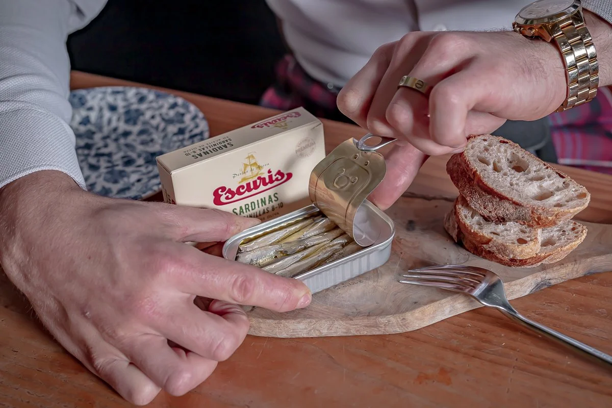 PIGGS TAPAS BAR EDINBURGH | ABOUT — Piggs Edinburgh | Wine & Tapas Bar