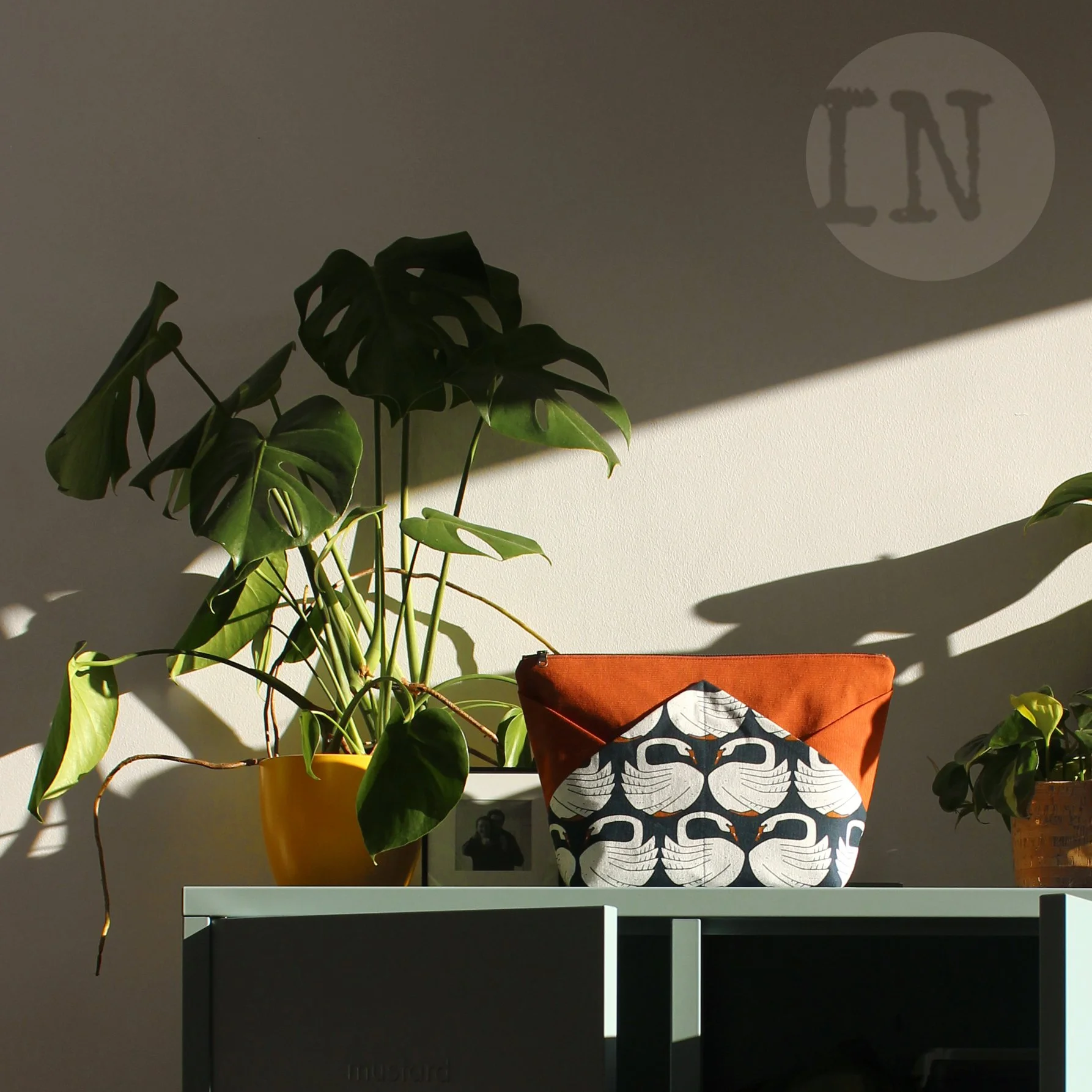 ENCIRCLE Tote PDF Sewing Pattern — In Complete Stitches