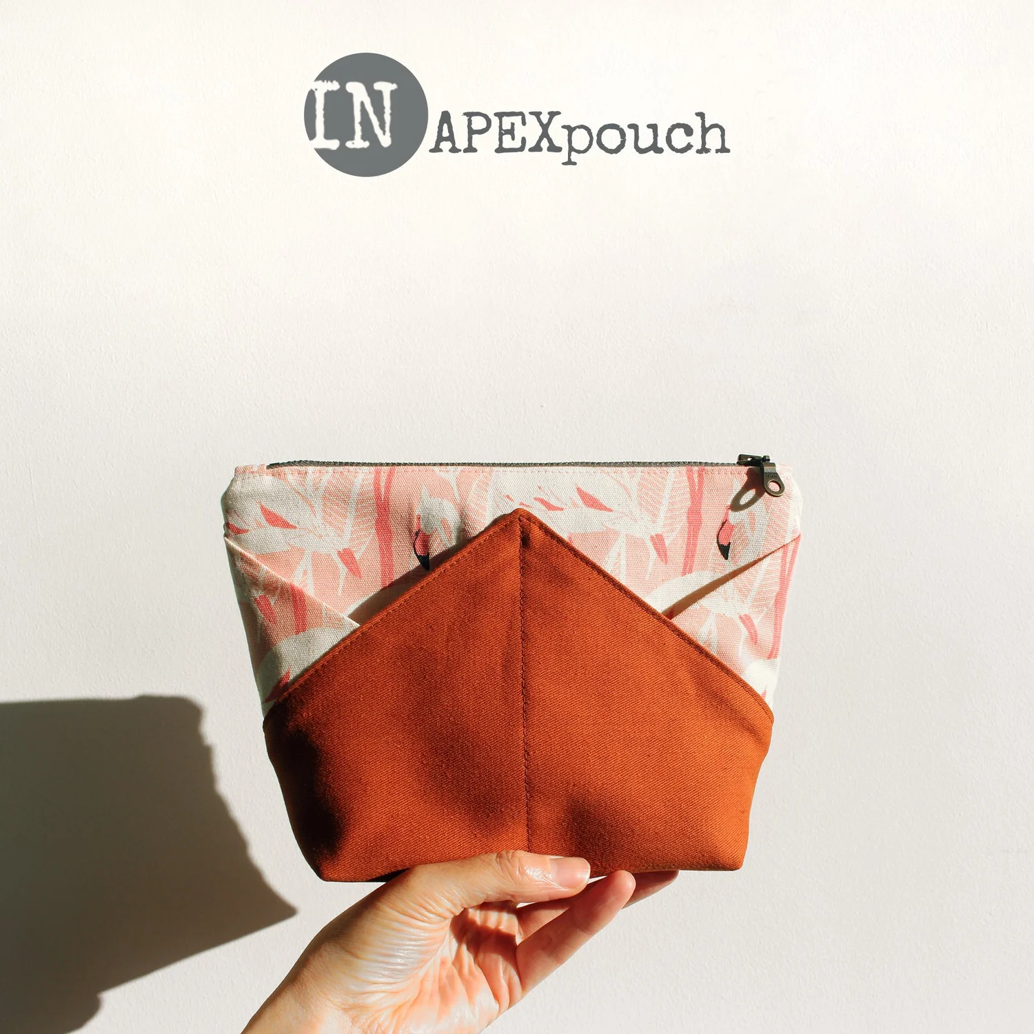 ENCIRCLE Tote PDF Sewing Pattern — In Complete Stitches