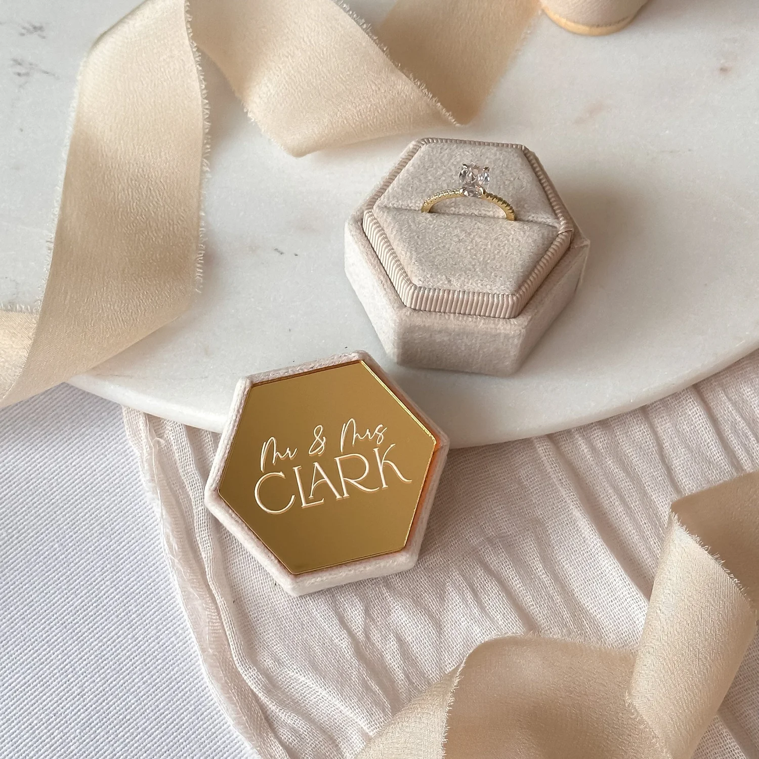 Acrylic Top Hexagon Velvet Ring Box — Rose Signage Co.