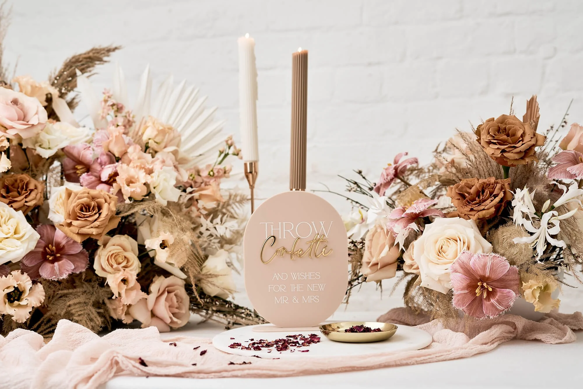 Rose Signage Co. | Luxury acrylic wedding signage