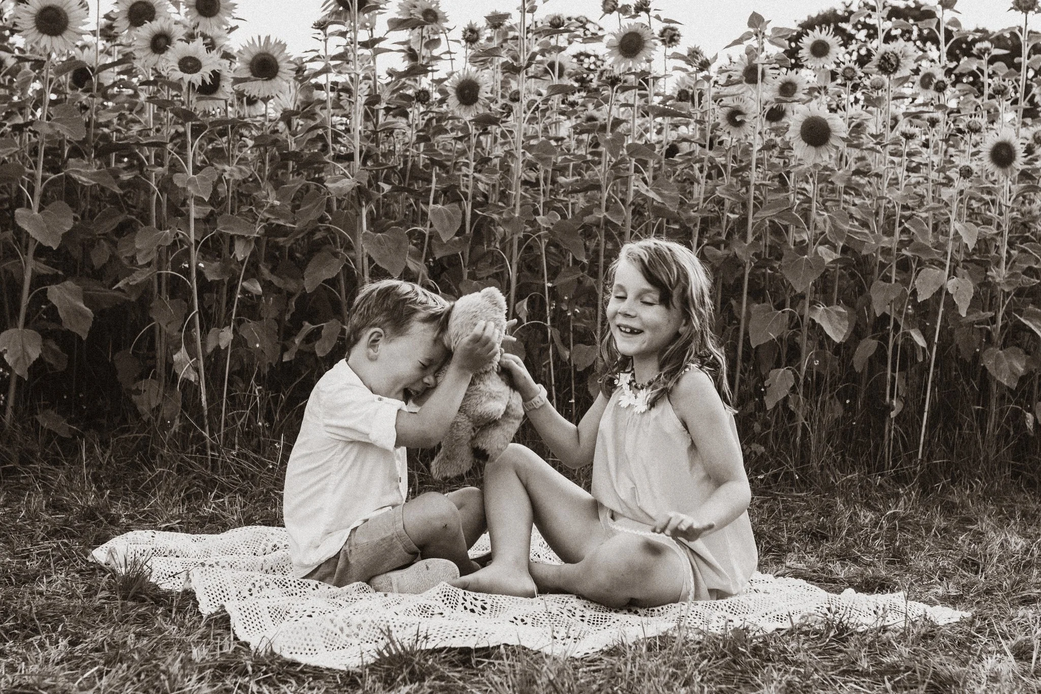 Emma — Emma Sones | Buckinghamshire Based, Storytelling Photographer.