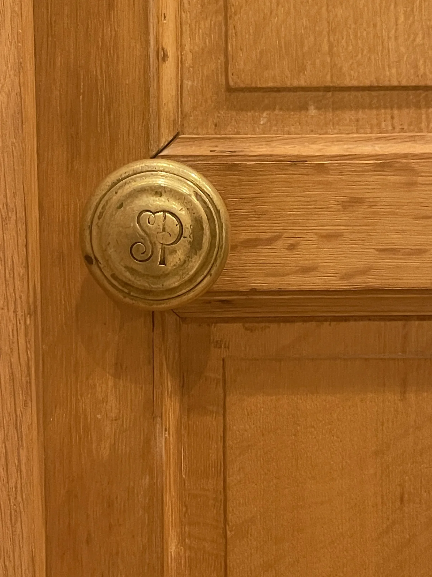 Collections — Scully and Scully, Inc.