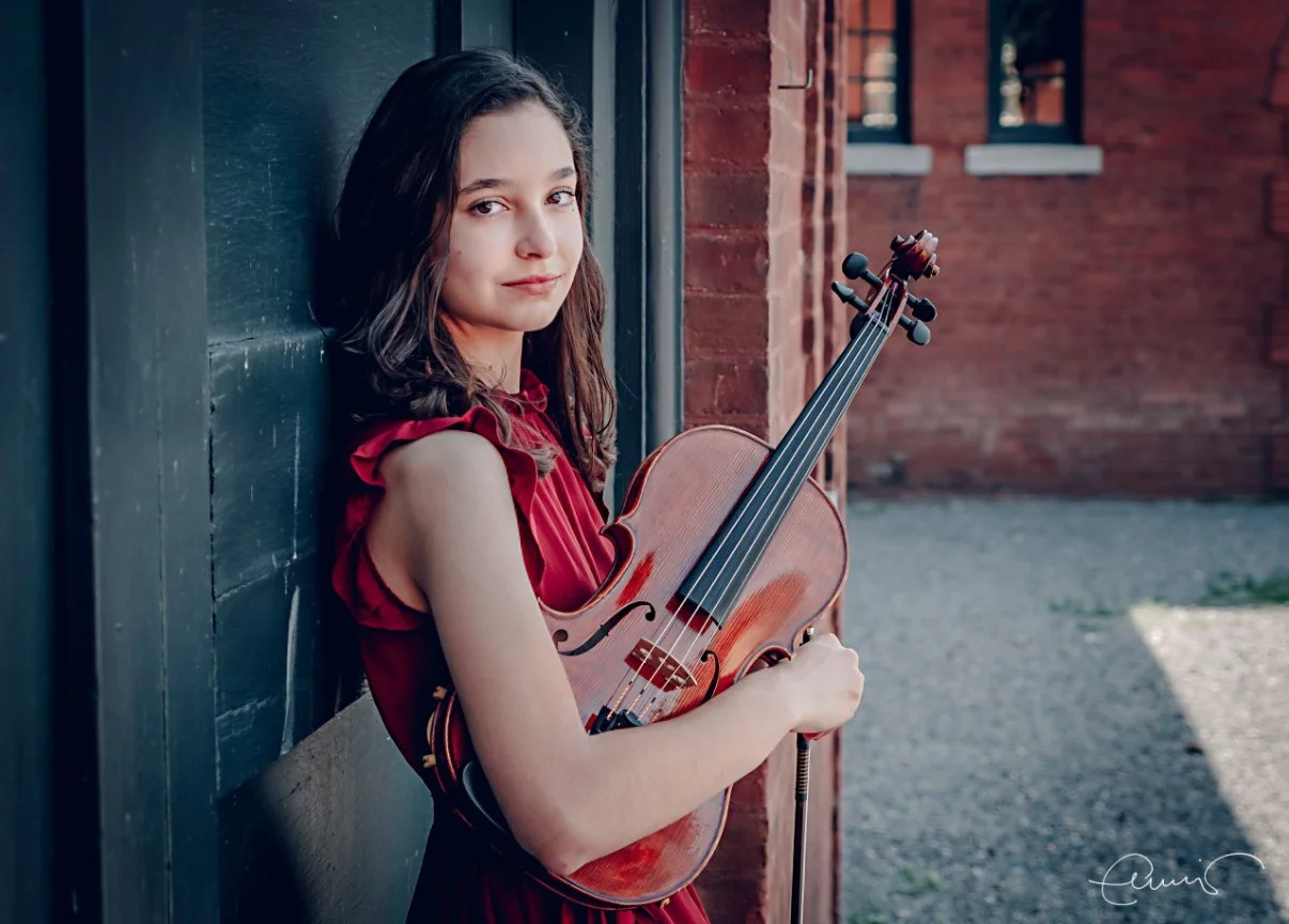 Meet Our Poster Child - Elizabeth Messier (Violist) — V. Richelieu