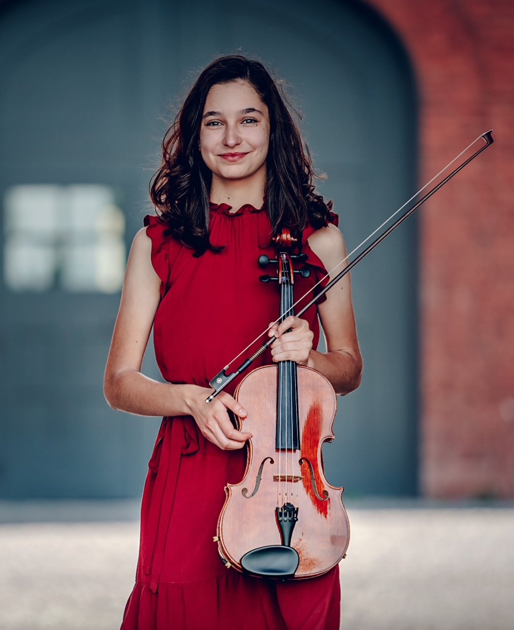 Meet Our Poster Child - Elizabeth Messier (Violist) — V. Richelieu