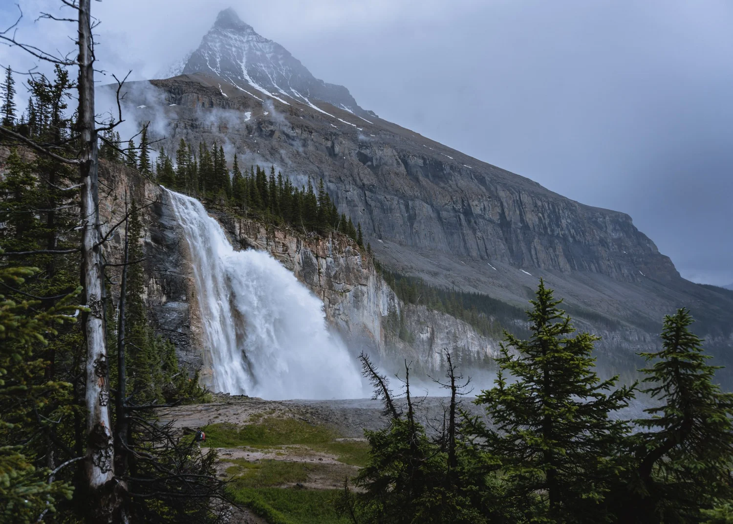 Hiking the Berg Lake Trail — Kat Knox