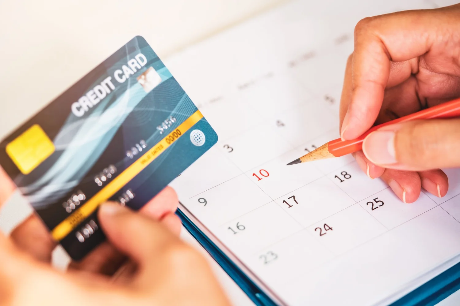 What To Do When Your Credit Or Debit Card Expire While Traveling ...