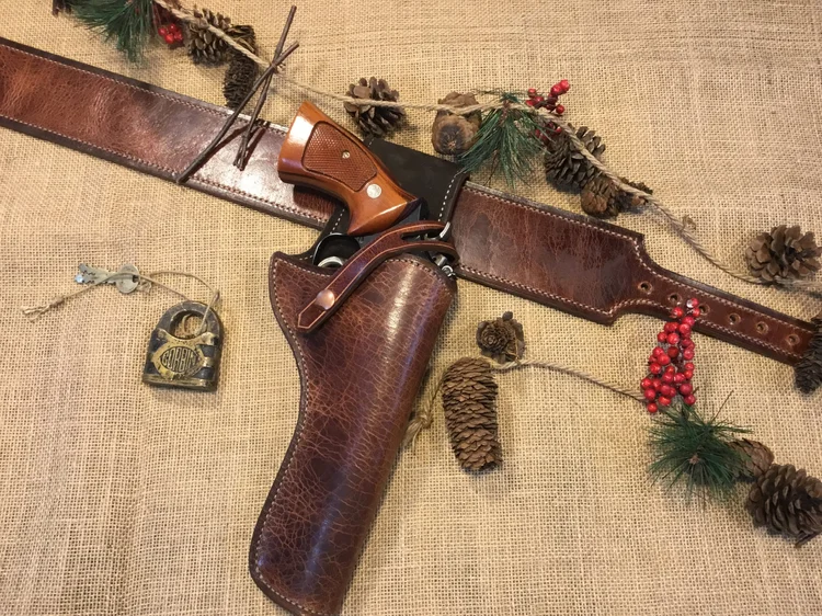 Frontier Leather WorksLeather holsters for every weapon left and right ...