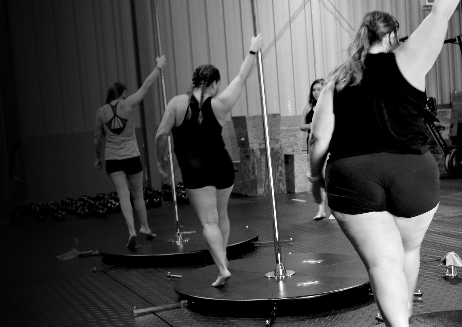 Essence Pole & Dance Studio