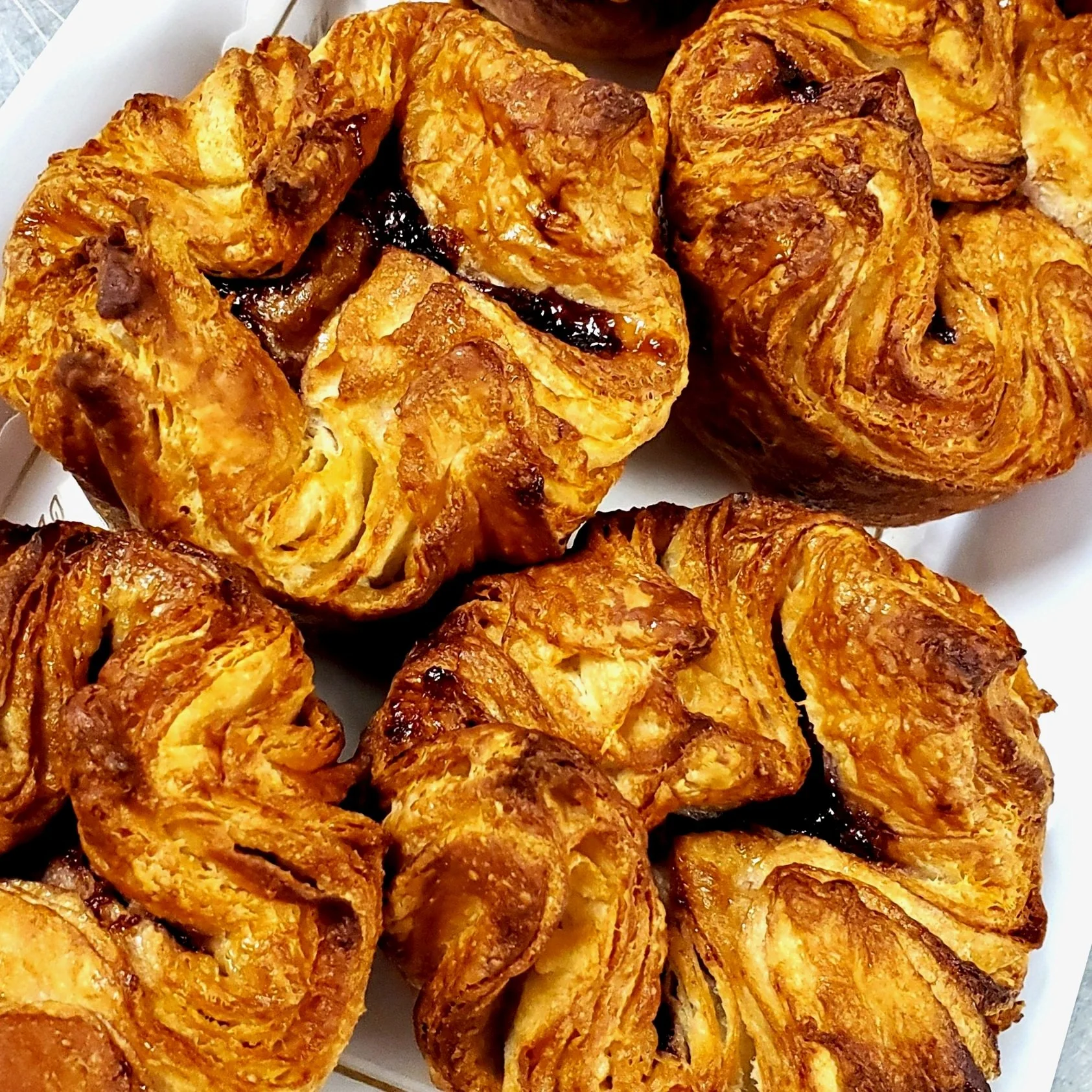 CocoLuxe Fine Pastries