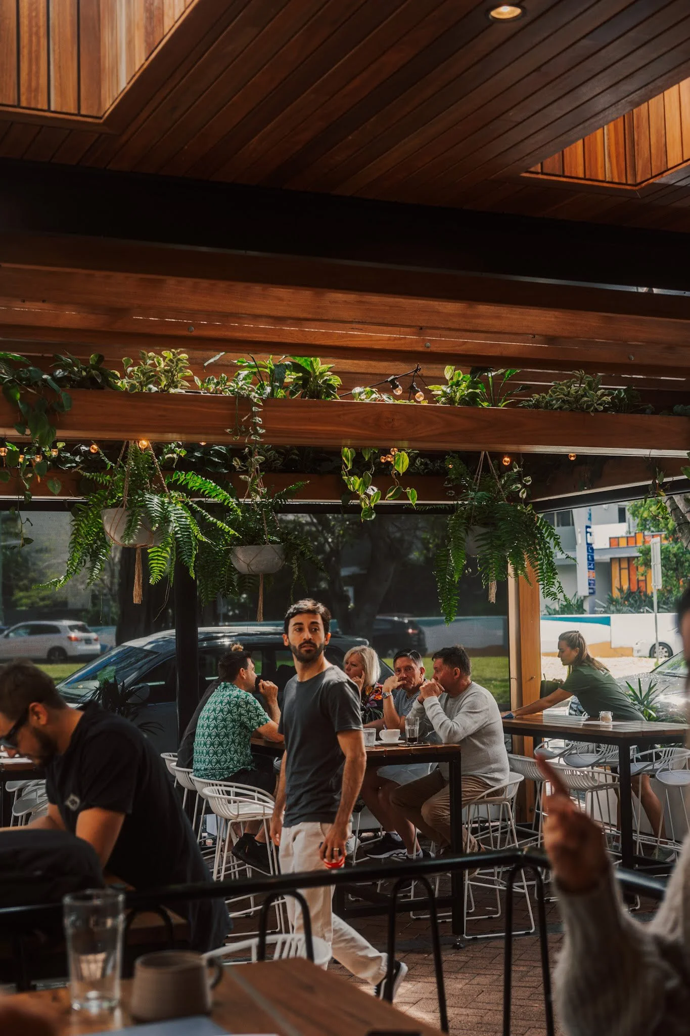 Local | Burleigh Heads | Lunch, Dinner & Beer Garden