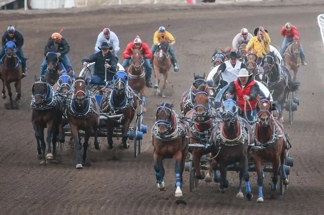 Battle Of The Foothills : Chuckwagons — Highriverag.com