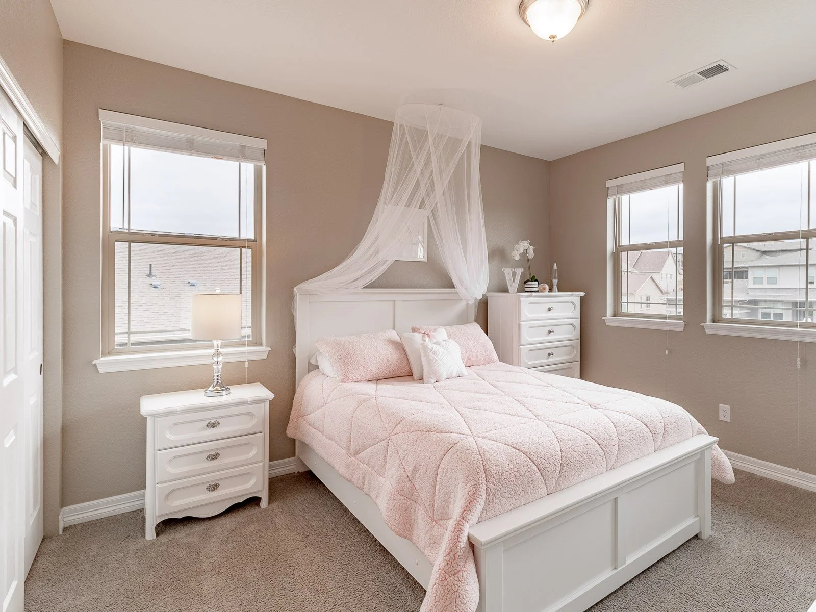 9524 Moss Way — Iannone Group at Compass