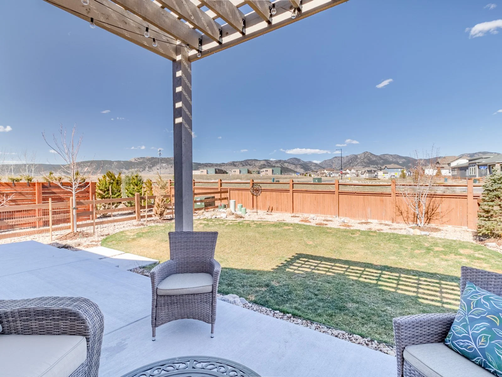 9365 Dunraven Loop — Iannone Group at Compass