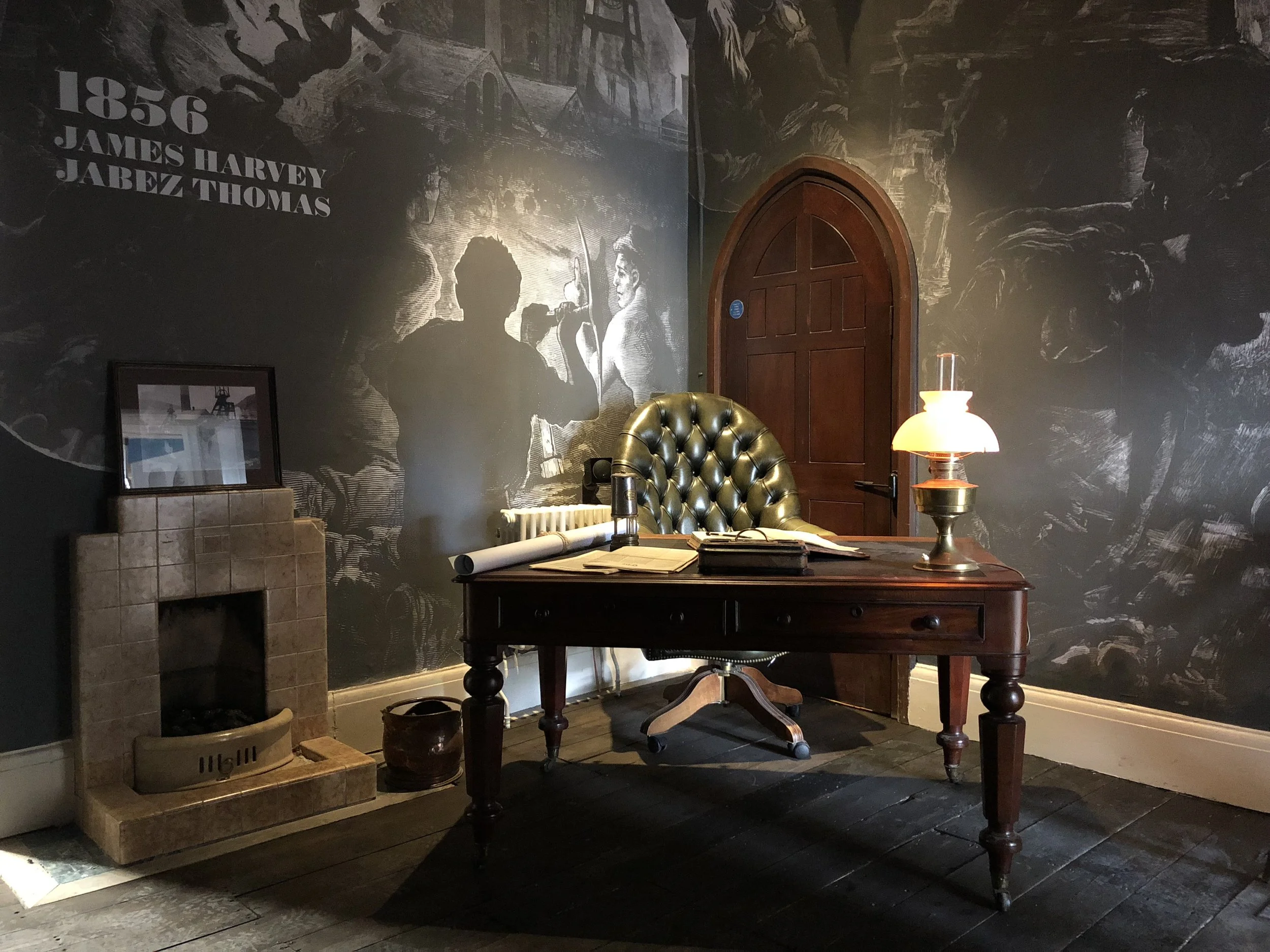Insole Court - This House Is A Stage — Mark Woods