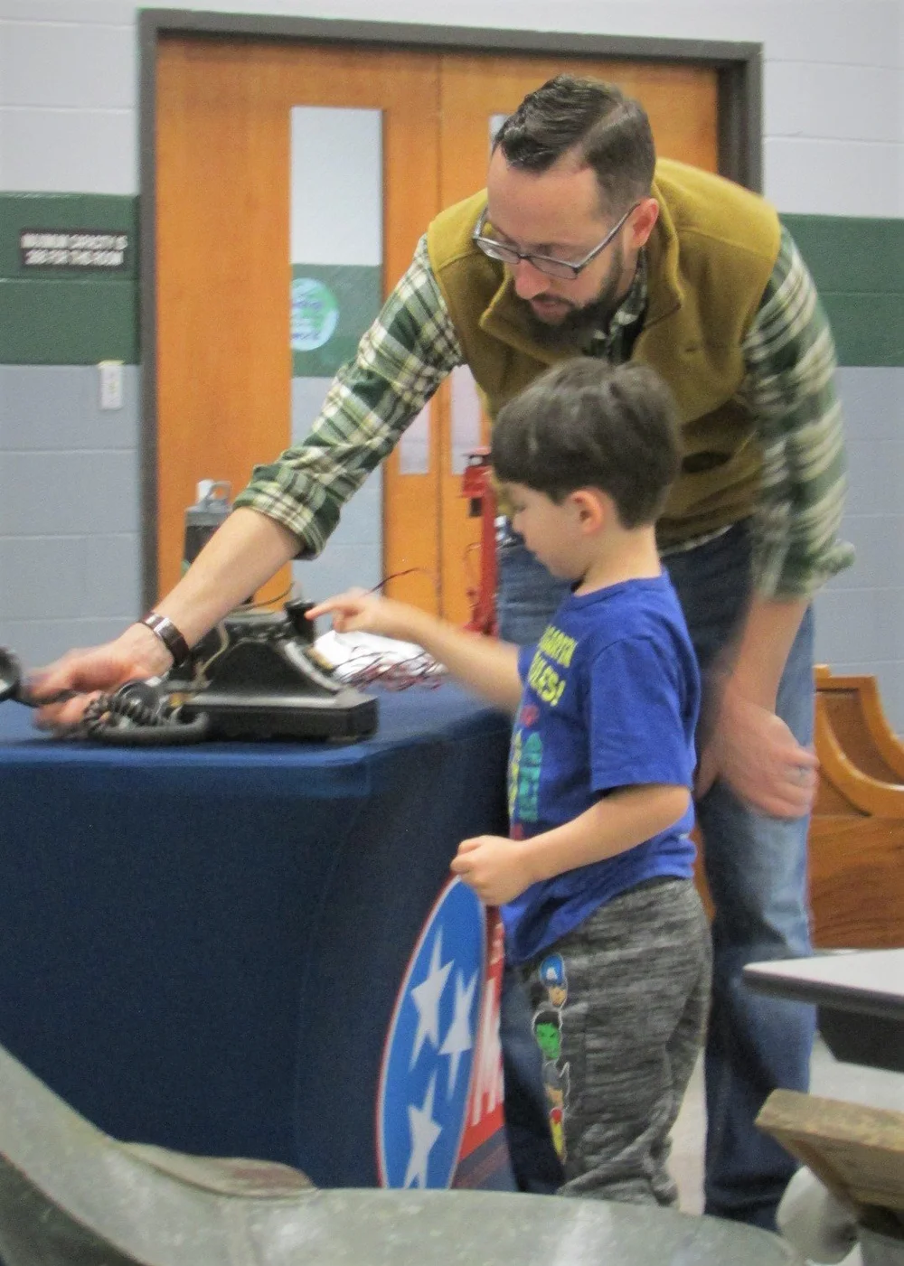 Traveling Trunk — Sumner County Museum Website