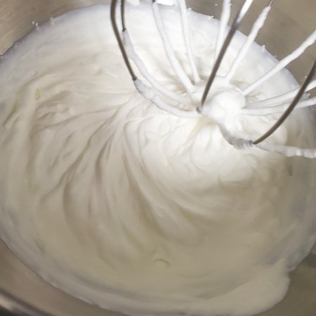 The Science of Whipped Cream — Laura's Bake Lab