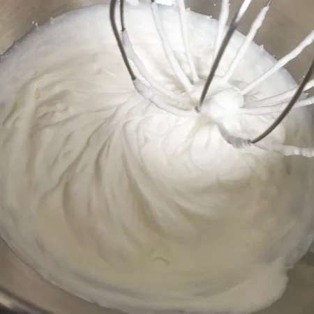 The Science of Whipped Cream — Laura's Bake Lab