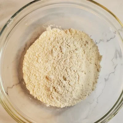 Overmixing & Gluten Development — Laura's Bake Lab
