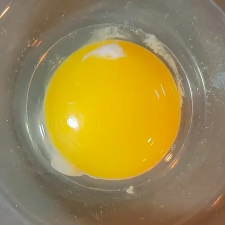 Egg Whites vs. Yolks in Baking — Laura's Bake Lab