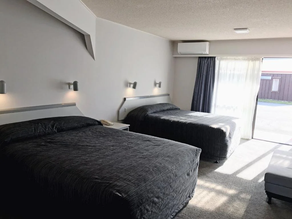 Quality Fiordland Accommodation - The Village Inn Te Anau — Mainstay ...