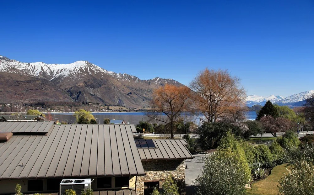 Quality Wanaka Accommodation - Wanaka Hotel — Mainstay New Zealand Hotels