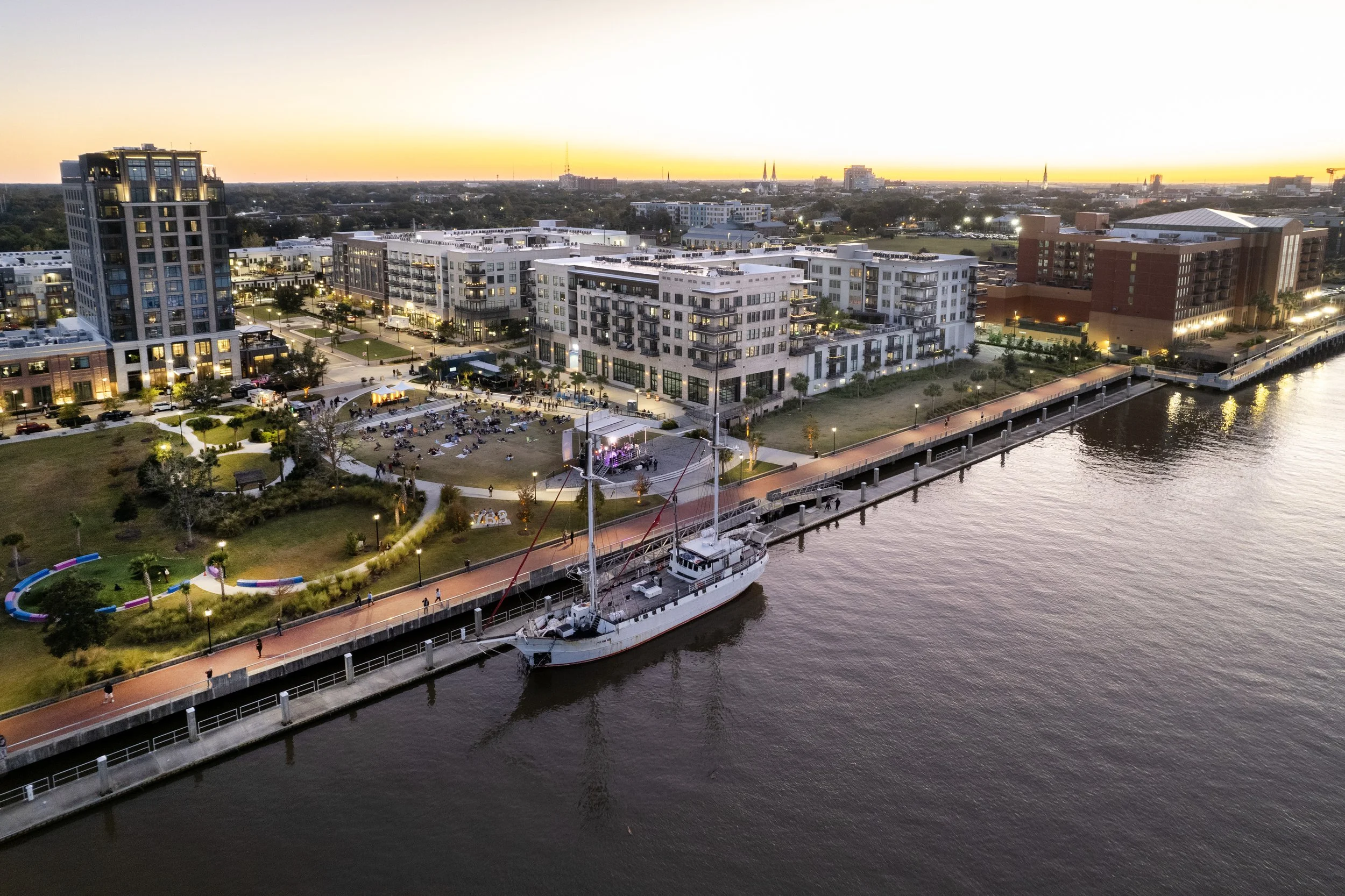 Eastern Wharf Dock Rules — The Park at Eastern Wharf
