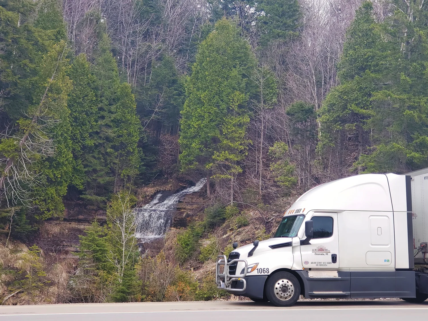 AM Express Inc | Freight transport | Trucking company