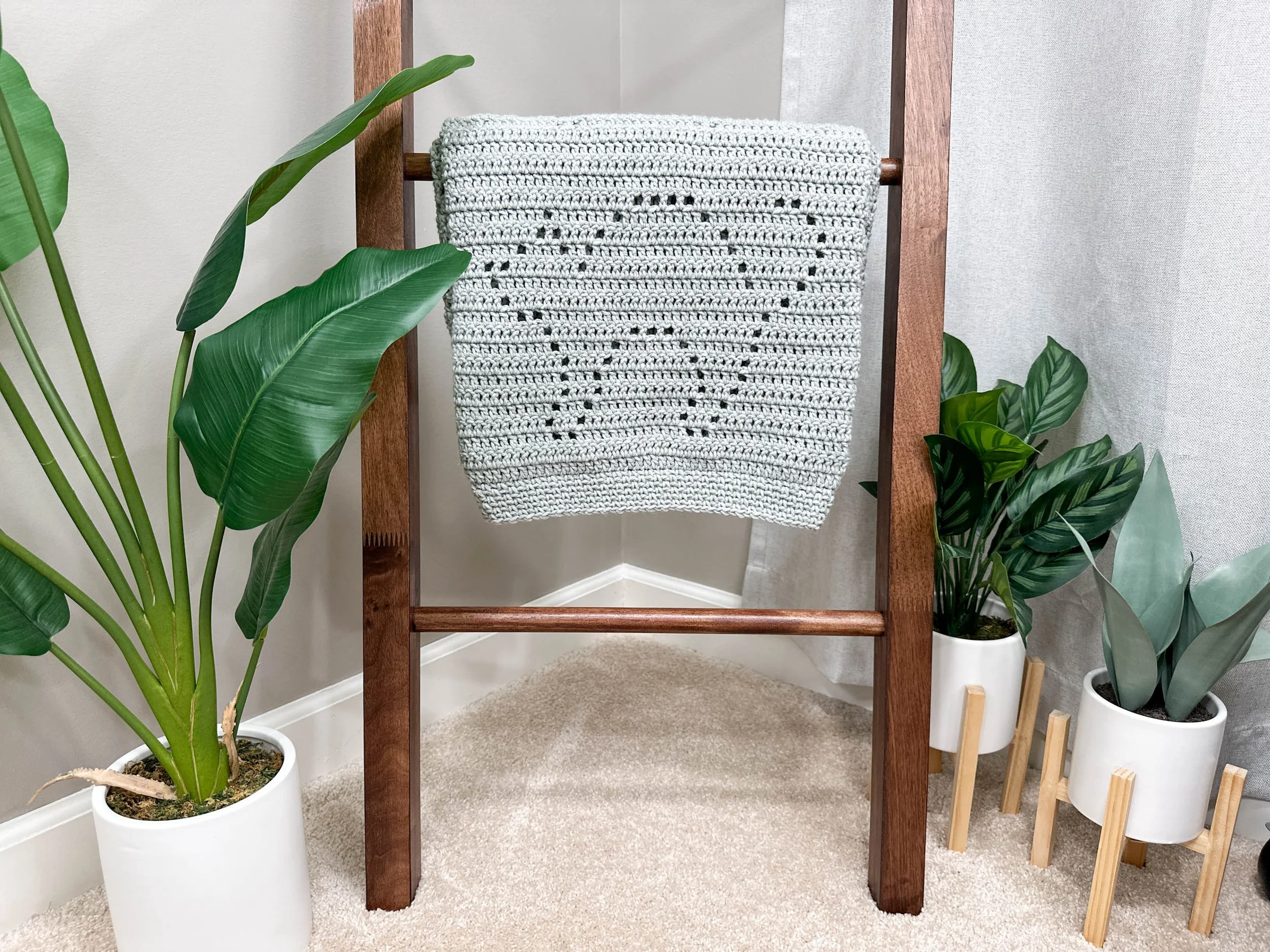 Hector Blanket :: Filet Crochet Pattern :: Skull and Bone — Owl B ...