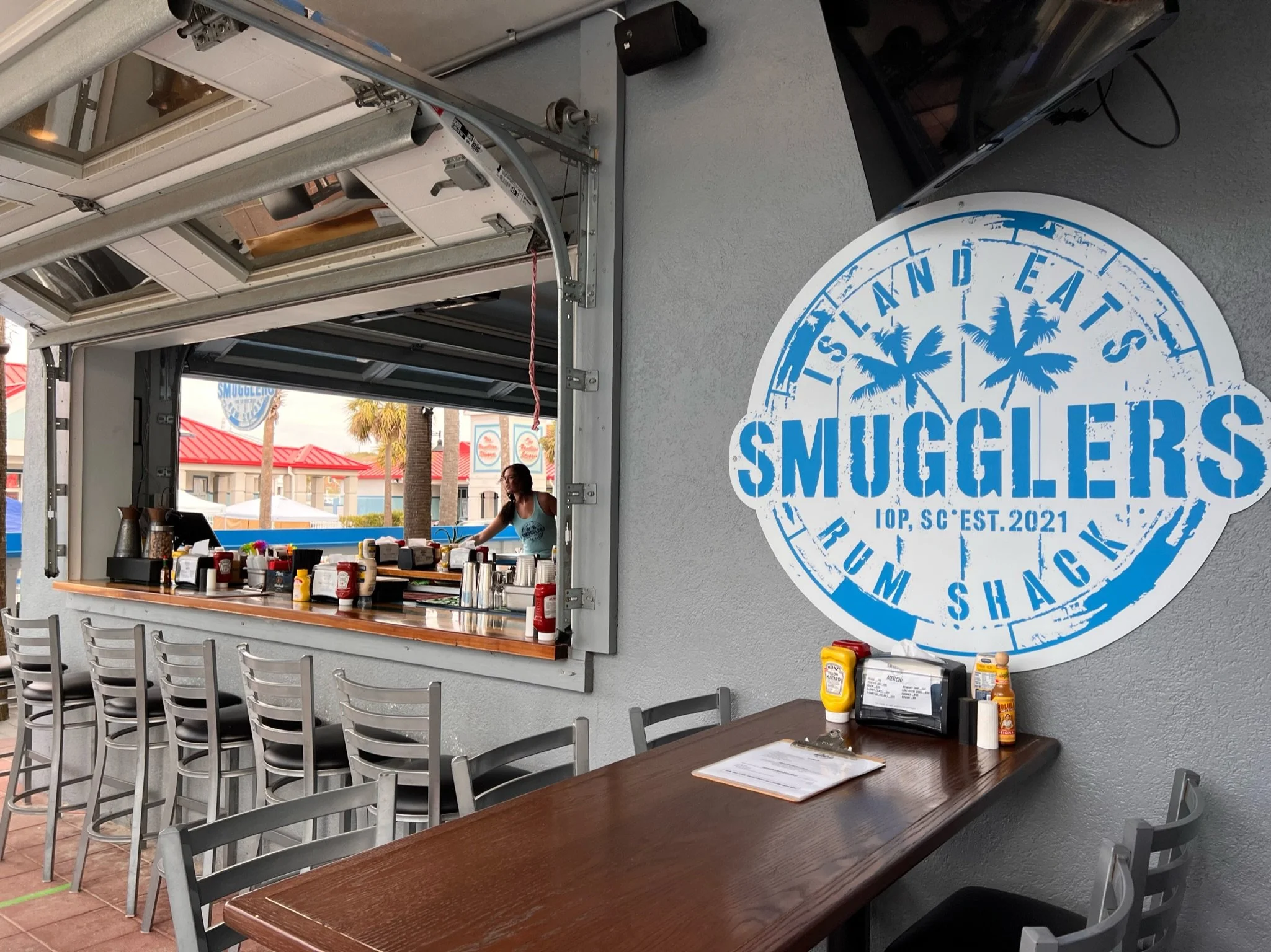 Smugglers Island Eats & Rum Shack