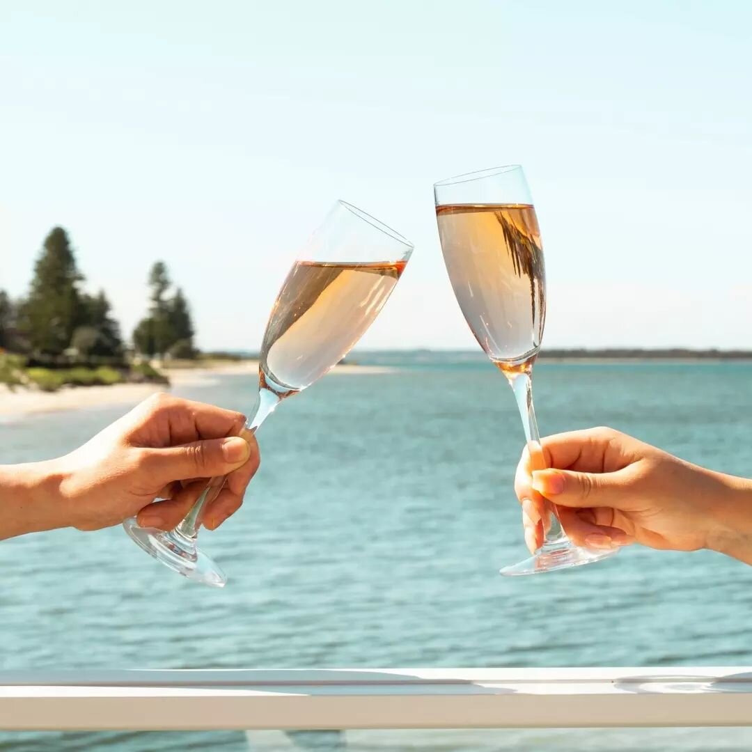 Waterfront Restaurant Sans Souci | St George Sailing Club