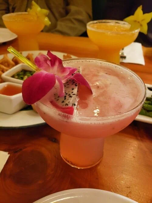 Top 5 Places in Seattle for a Unique Cocktail Experience — Traveling Tessie