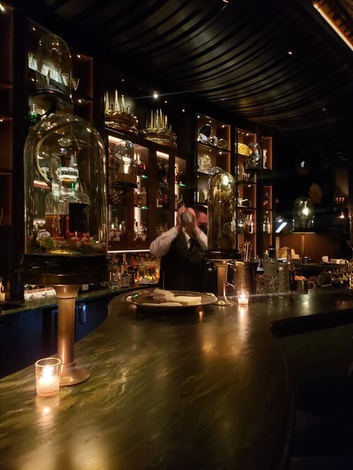 Top 5 Places in Seattle for a Unique Cocktail Experience — Traveling Tessie