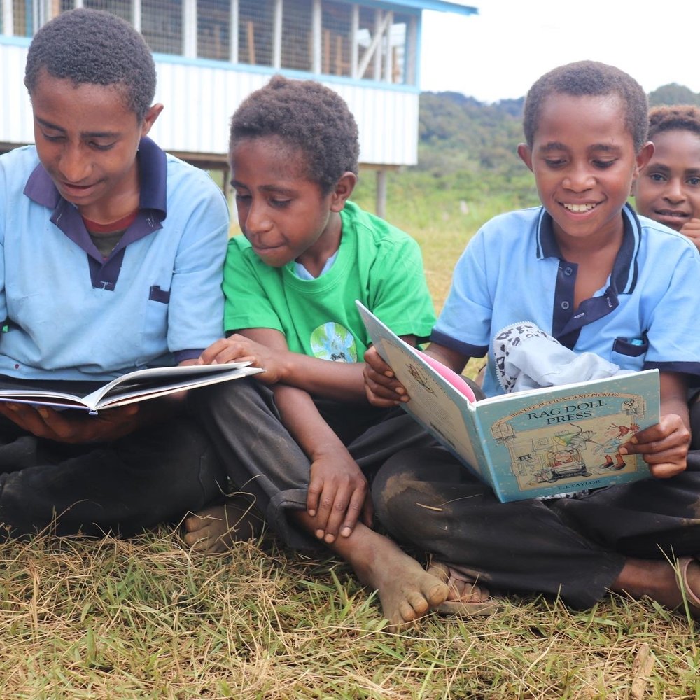 Literacy in PNG — Buk bilong Pikinini