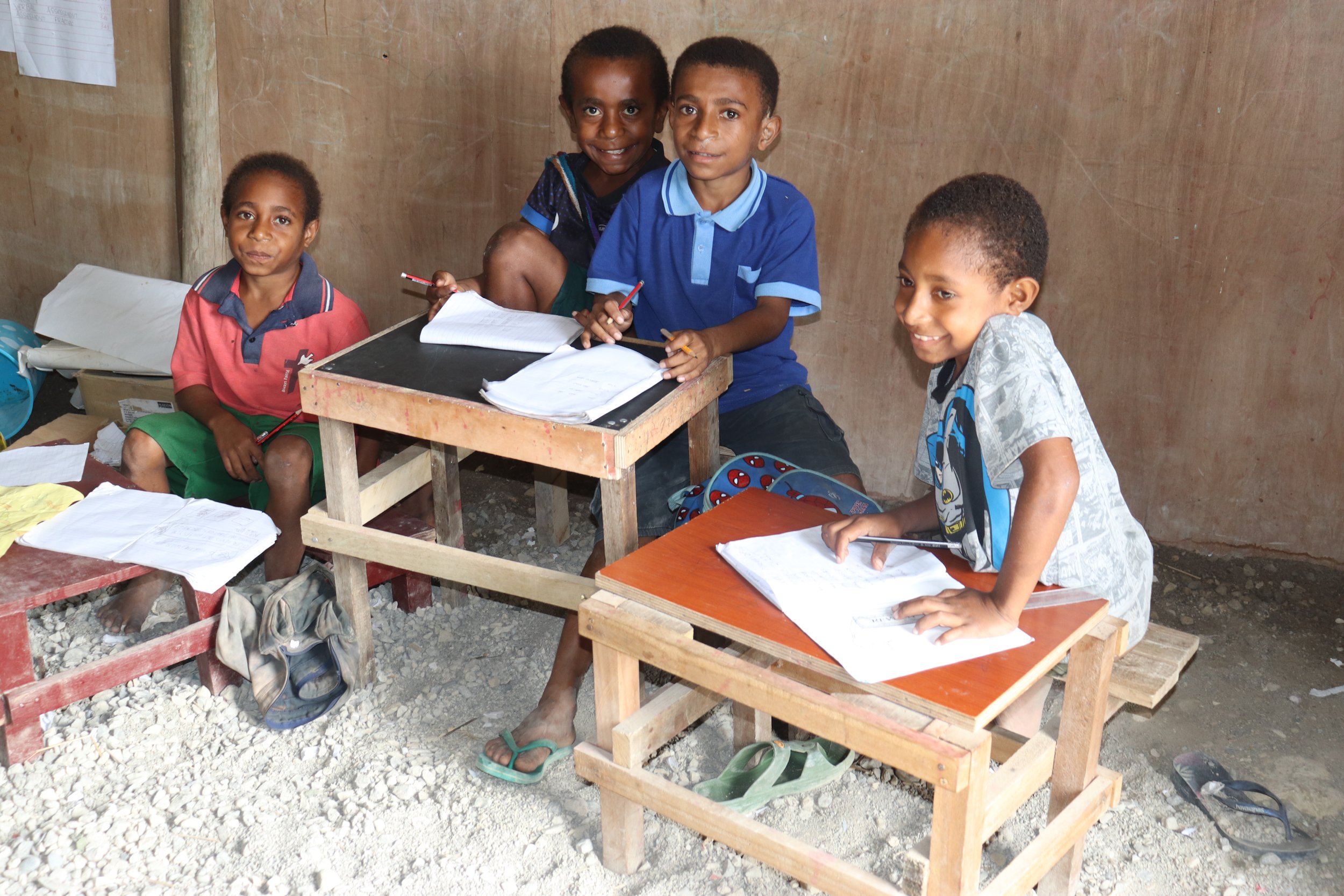 Literacy in PNG — Buk bilong Pikinini